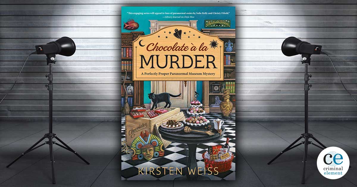 Book Review: Chocolate à la Murder by Kirsten Weiss