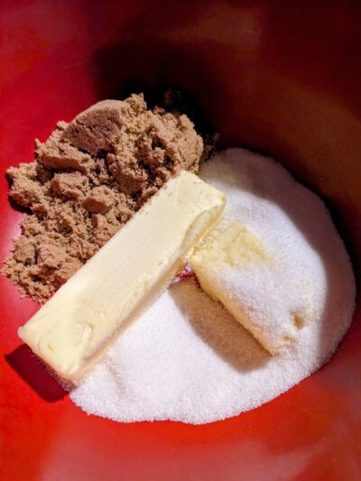 Cooking the Books: Sugar Plum Poisoned by Jenn McKinlay